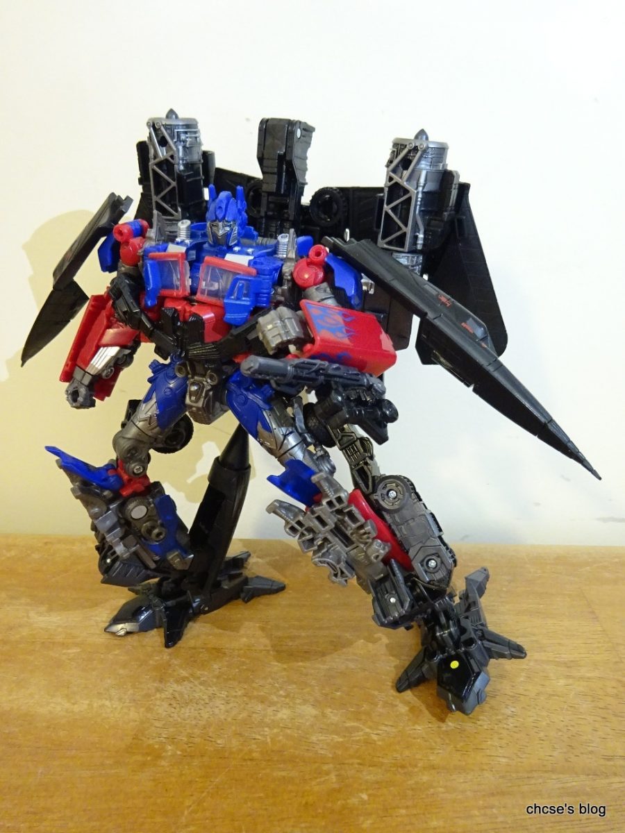 Jet Power Optimus Prime – Combined Pose 1 – Cybertron 21