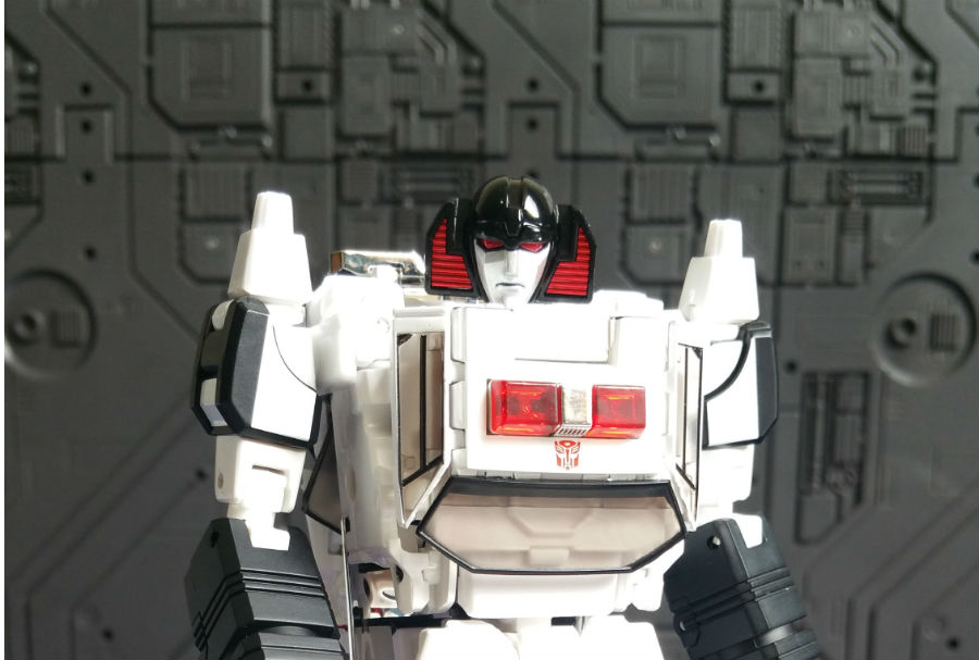 Foto Reseña: Masterpiece MP-42 Cordon – Cybertron 21