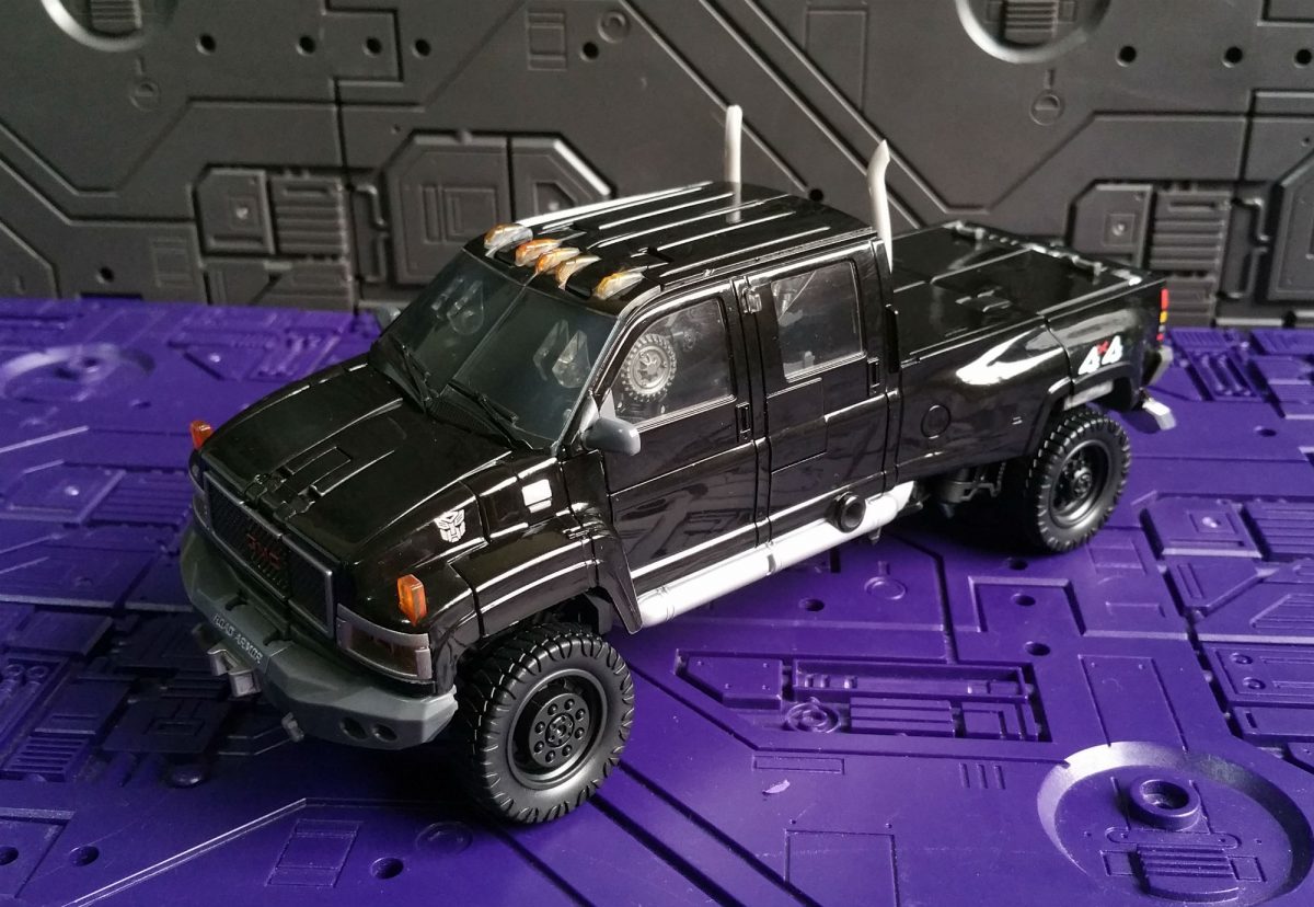 Foto Reseña: Transformers Masterpiece Movie Series MPM-06 Ironhide ...