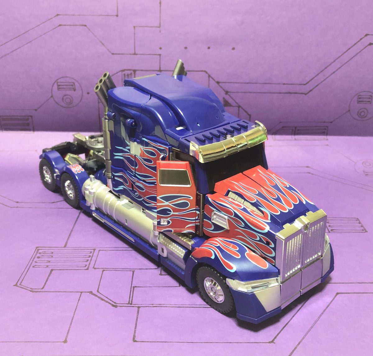 Foto Reseña: Unique Toys Challenger R-02 (Optimus Prime – Transformers ...