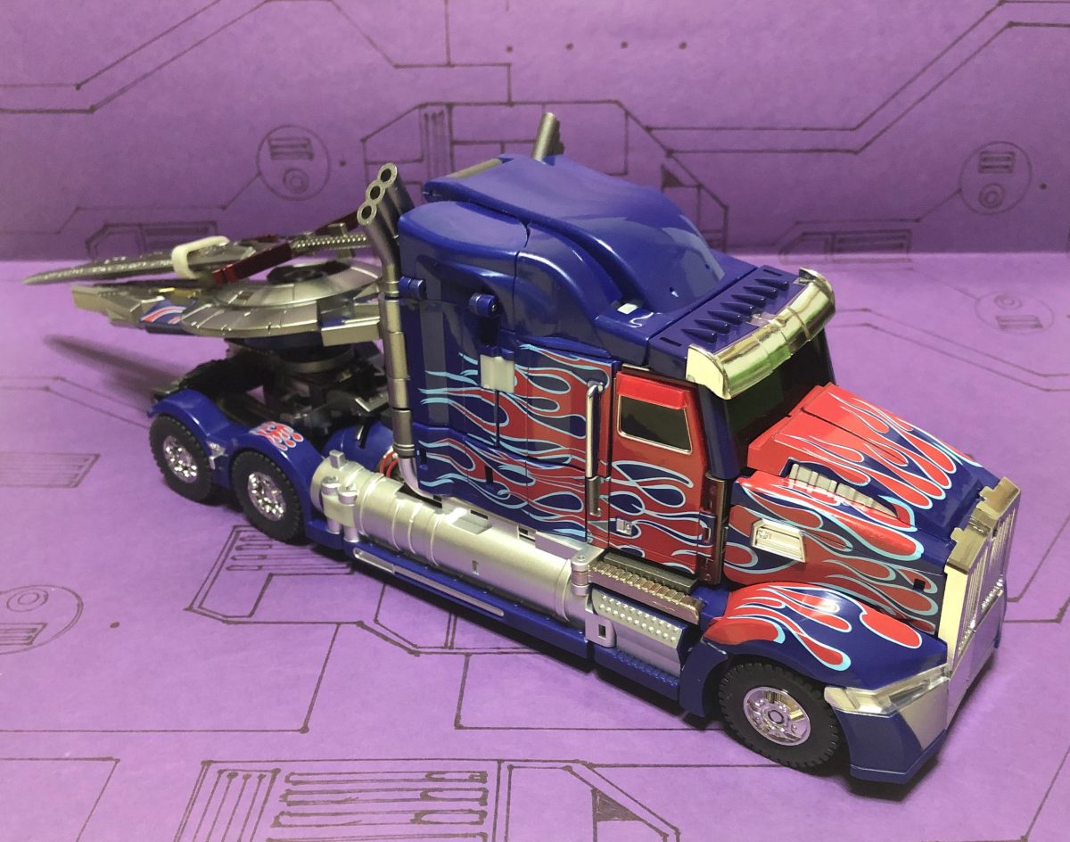 Foto Reseña: Unique Toys Challenger R-02 (Optimus Prime – Transformers ...