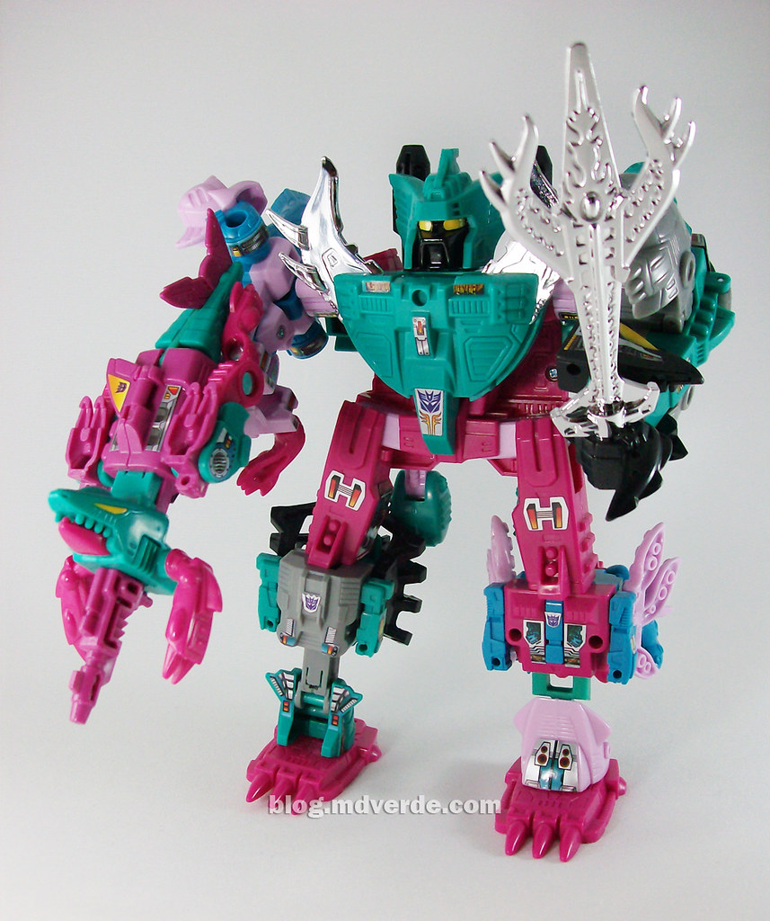 Desde el fondo del mar… Piranacon – Cybertron 21