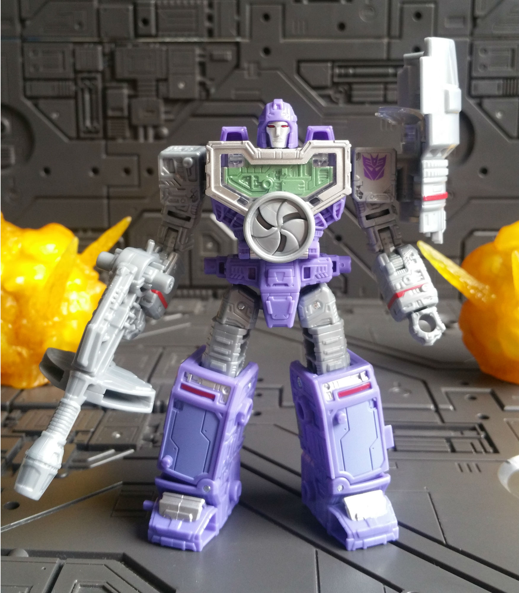 Foto Reseña: Transformers WFC Siege SG-28 Deluxe Class Refraktor ...