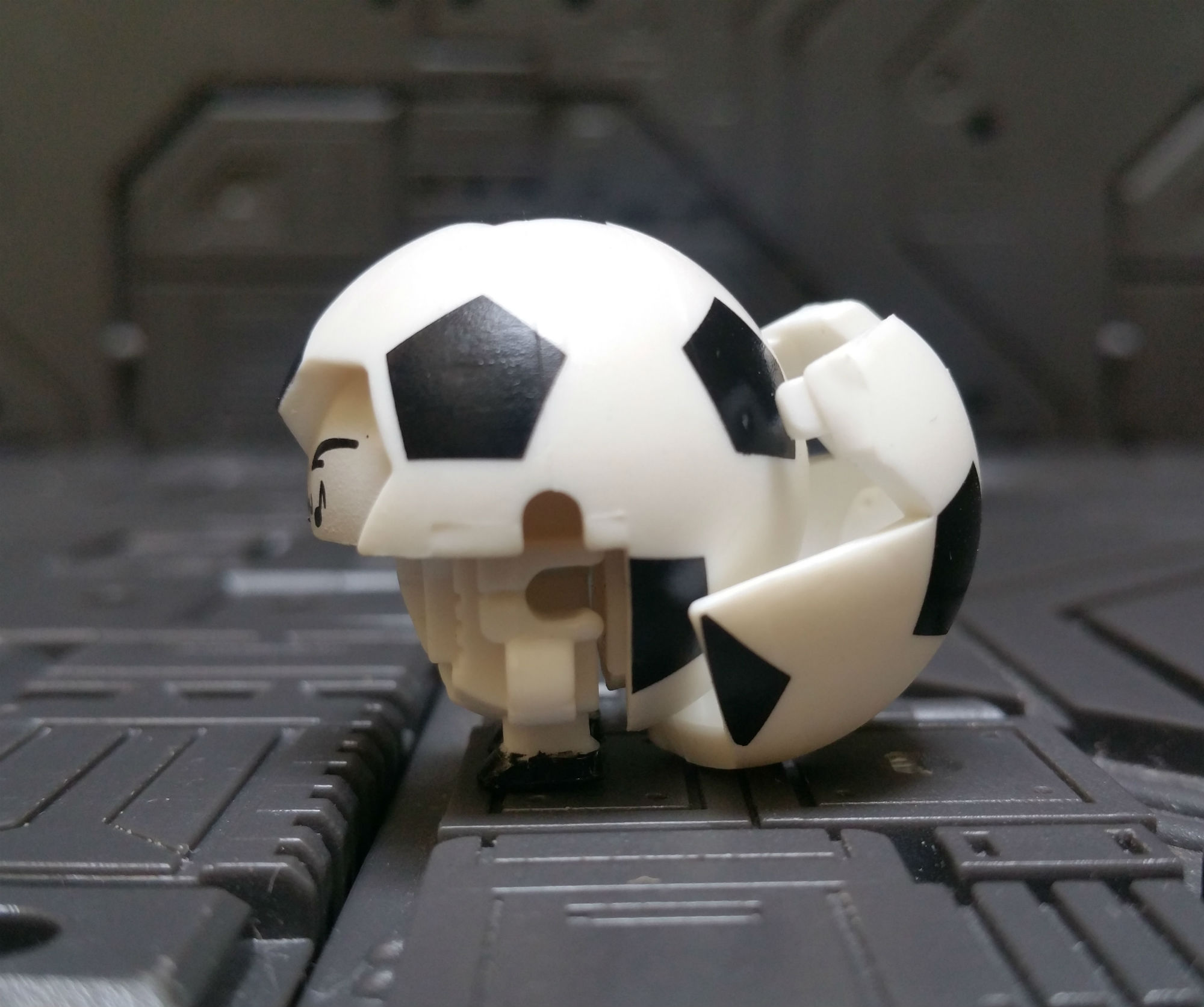 Foto Reseña: Transformers BotBots Series 3 Playroom Posse 5-Pack #1 ...