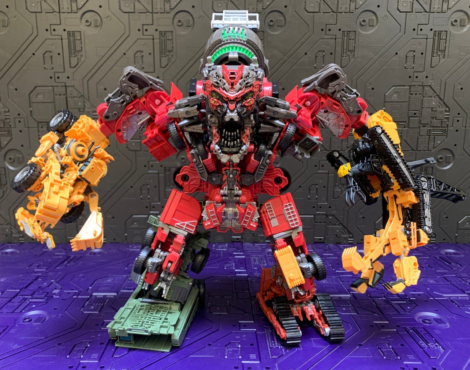 Foto Reseña: Transformers Studio Series Devastator – Cybertron 21