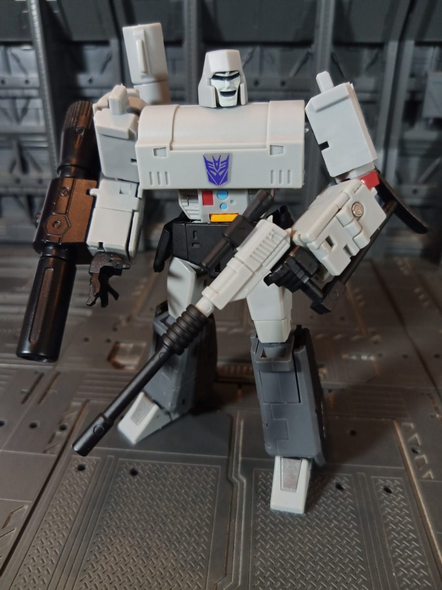 Foto Reseña: Magic Square MS-B36 Doomsday (Megatron G1) – Cybertron 21