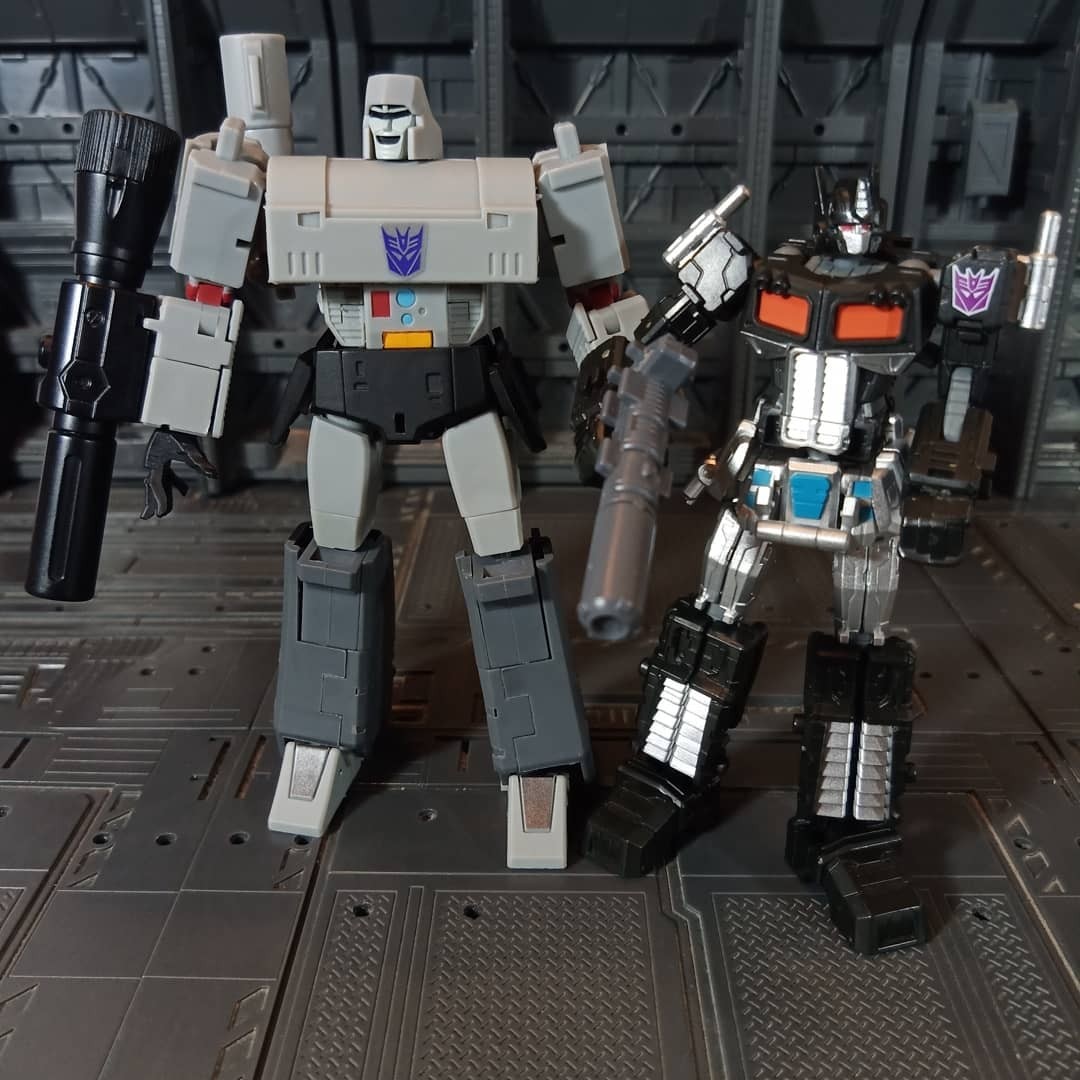 Foto Reseña: Magic Square MS-B36 Doomsday (Megatron G1) – Cybertron 21