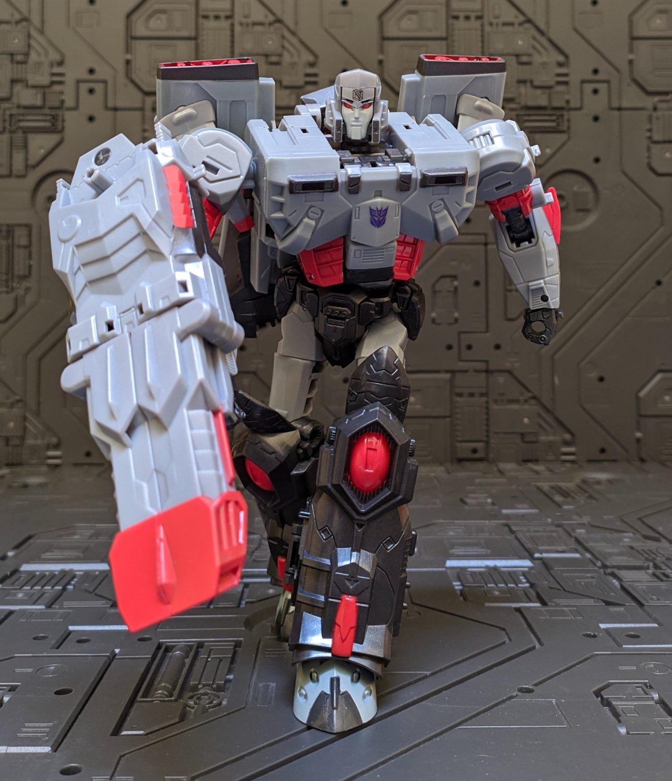 Foto Reseña: Transformers Generation Selects Super Megatron (Takara ...