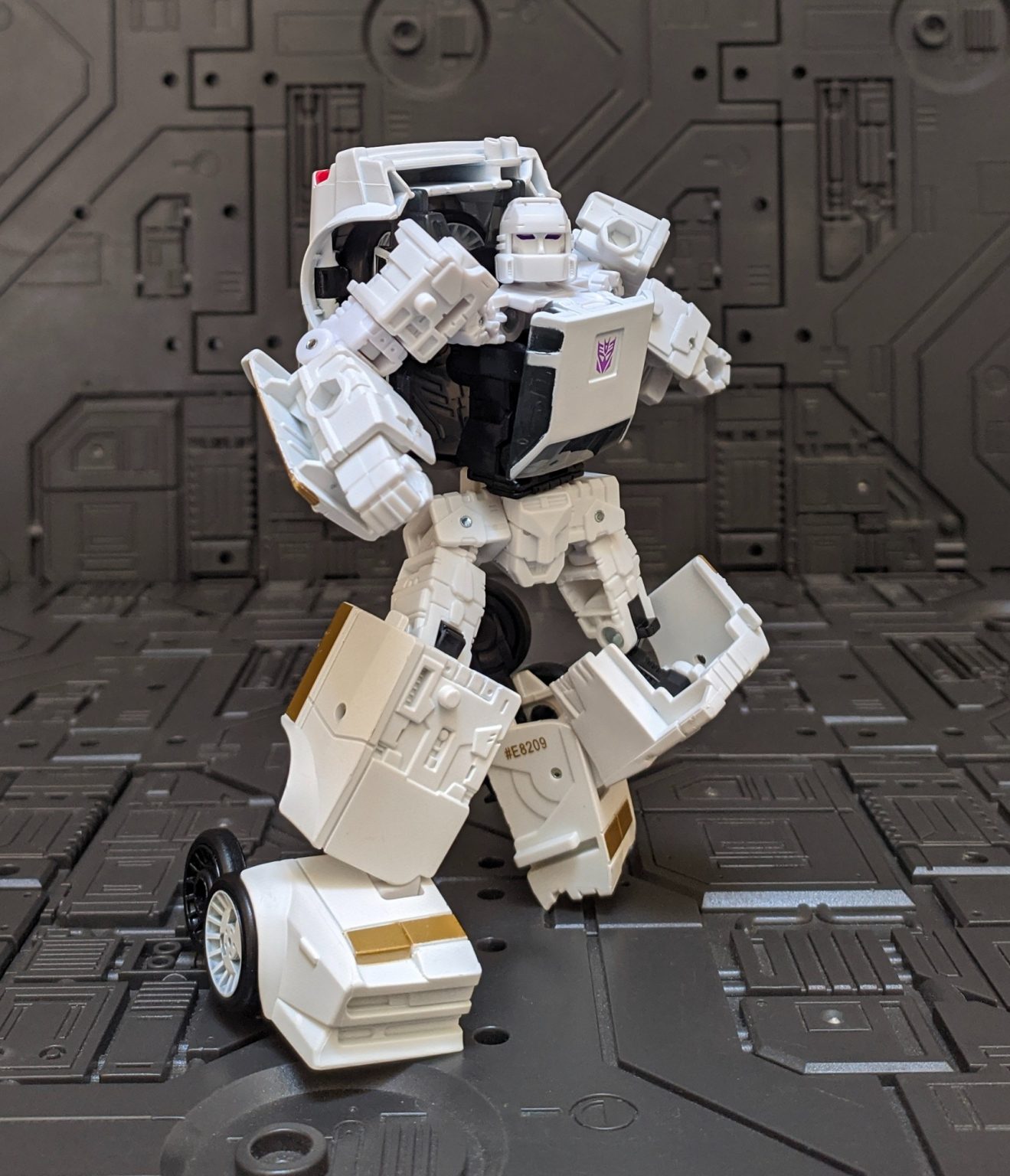 Foto Reseña: Transformers War For Cybertron Earthrise WFC-E37 Deluxe ...