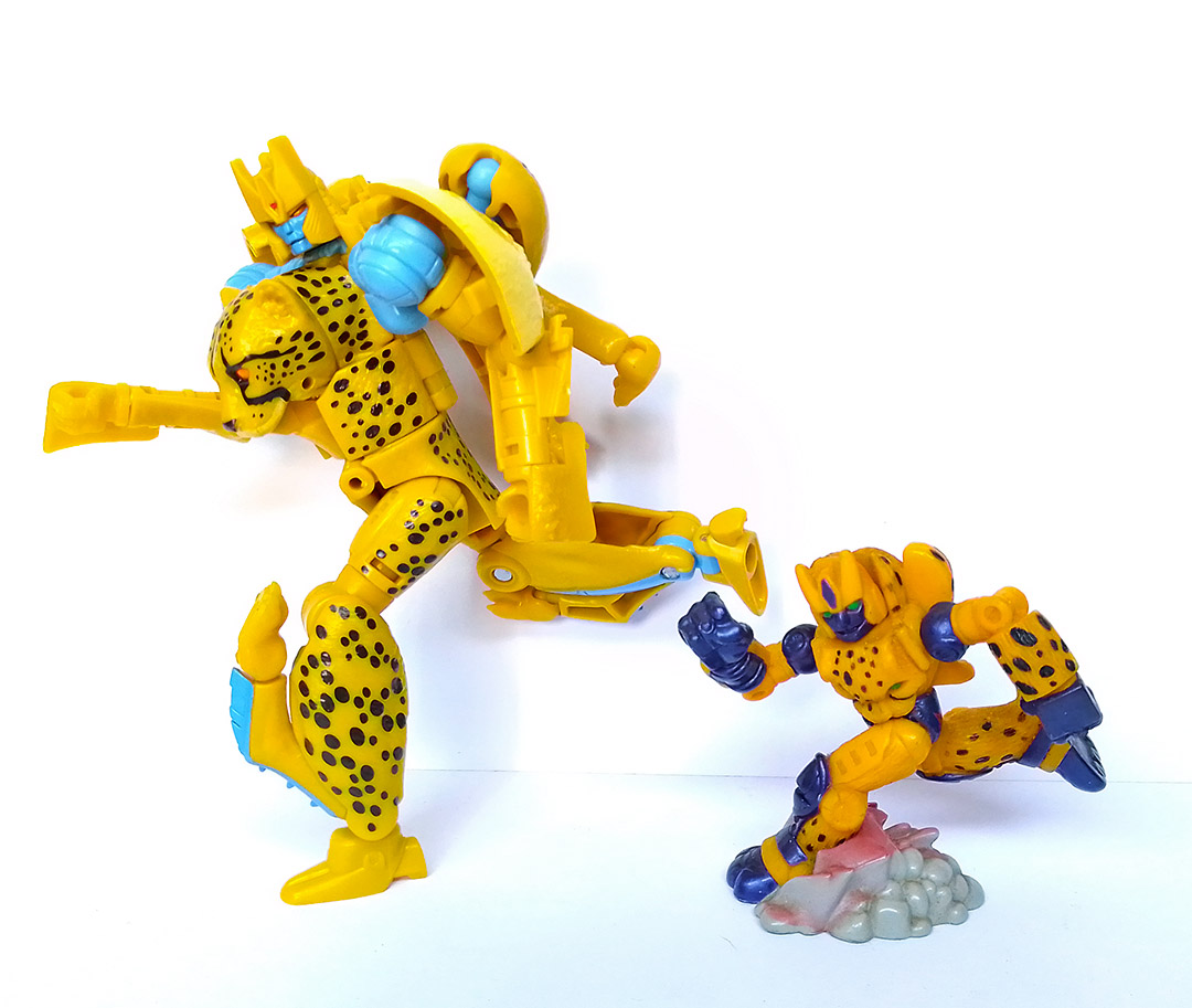 Foto Reseña: Transformers Kindgom Deluxe Cheetor – Cybertron 21