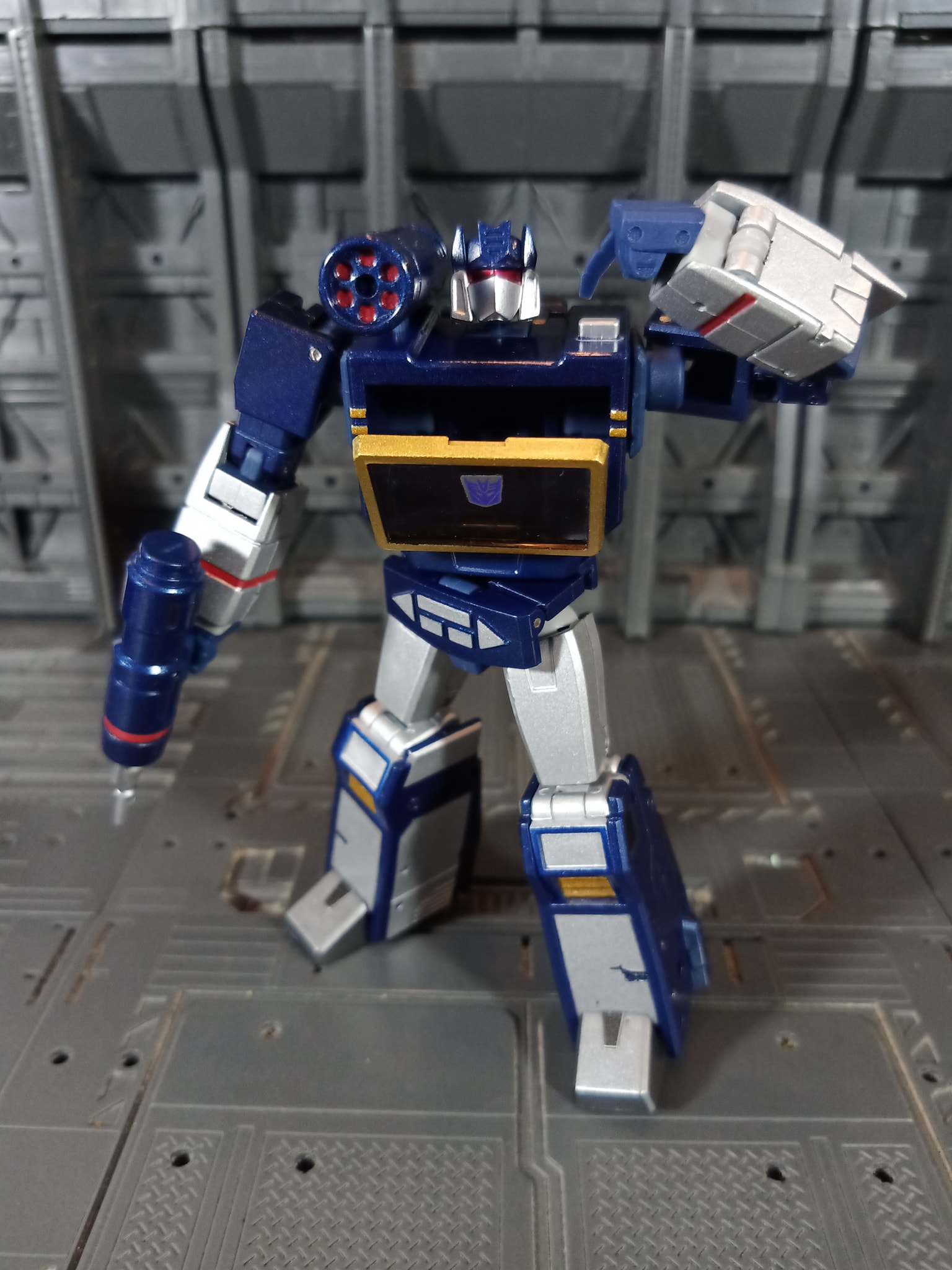 Foto Reseña: Magic Square MS-B27M Voice Ripple (Soundwave G1 ...