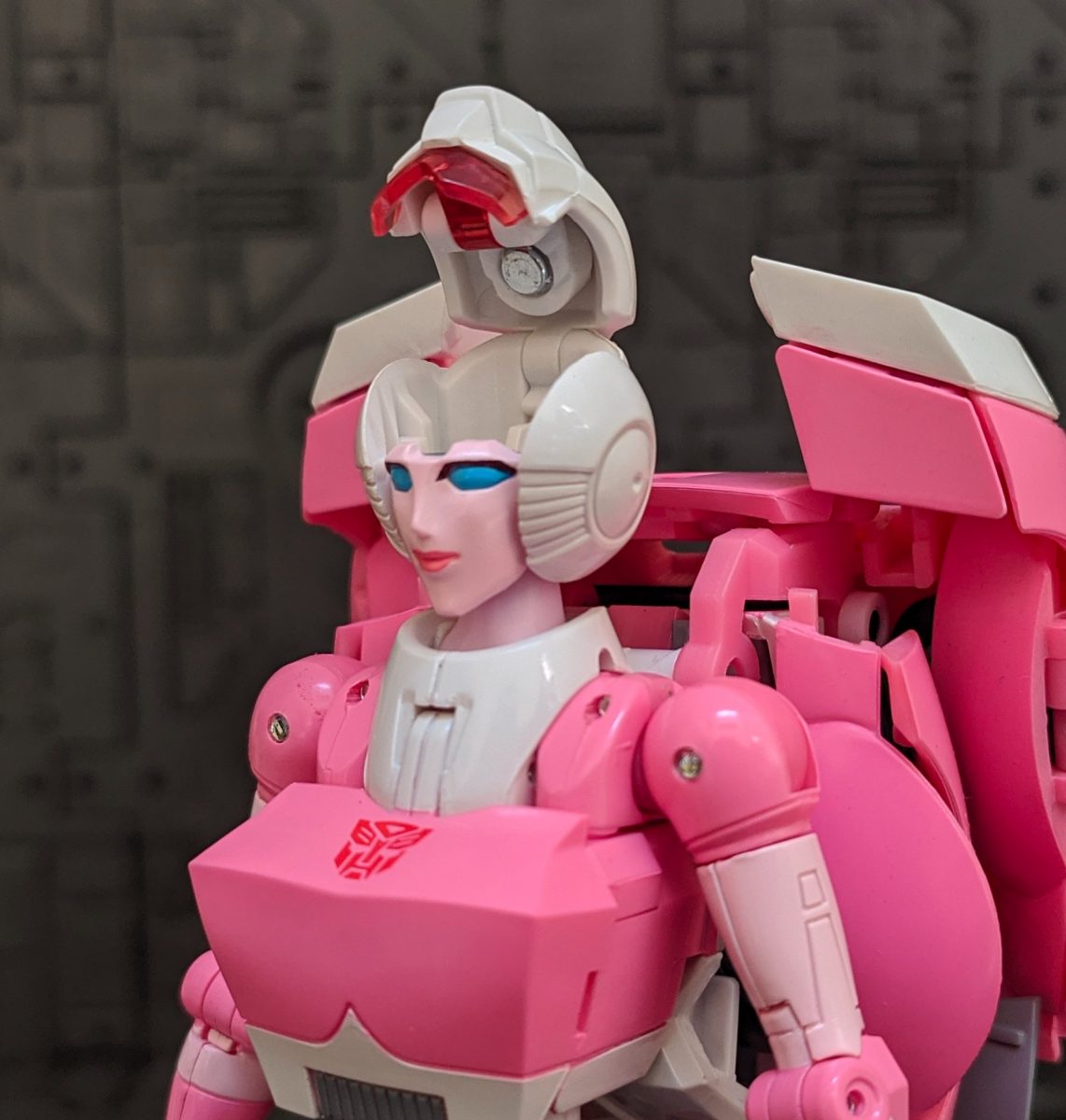 Foto Reseña: Transformers Masterpiece MP-51 Arcee (Takara Tomy ...