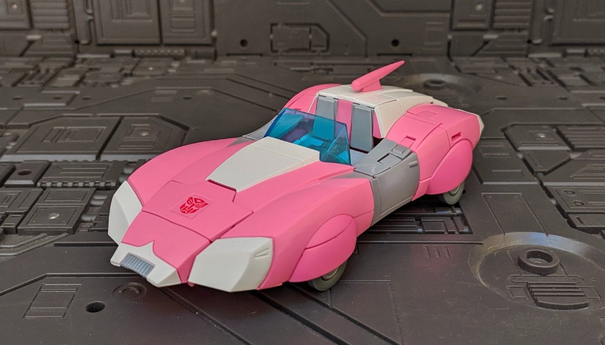 Foto Reseña: Transformers Masterpiece MP-51 Arcee (Takara Tomy ...