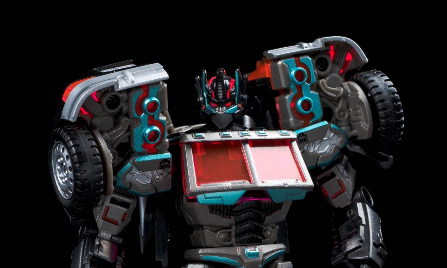 Foto Reseña: Age Of The Primes Titan Class Star Optimus Prime ...