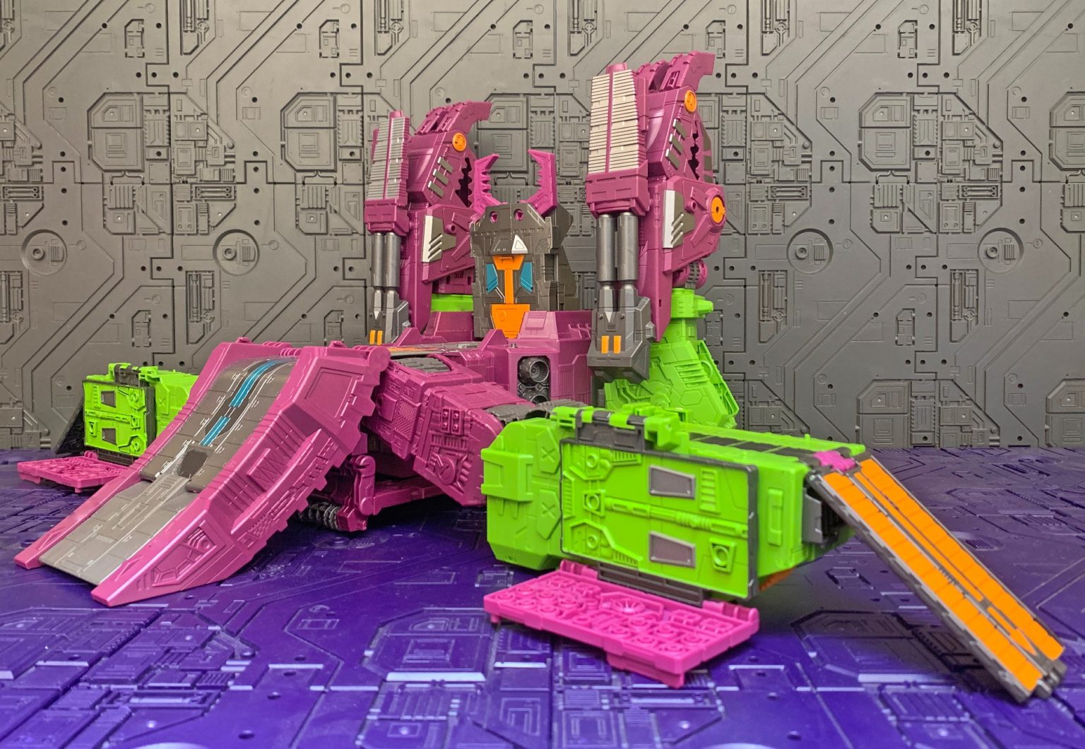 Foto Reseña: Transformers War For Cybertron Earthrise WFC-E25 Titan ...