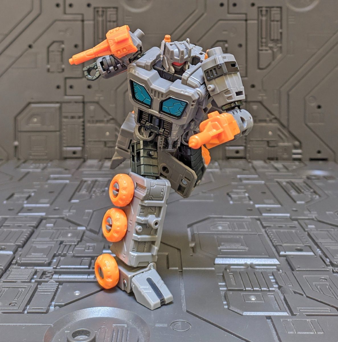 Foto Reseña: Transformers War For Cybertron Earthrise WFC-E35 Deluxe ...