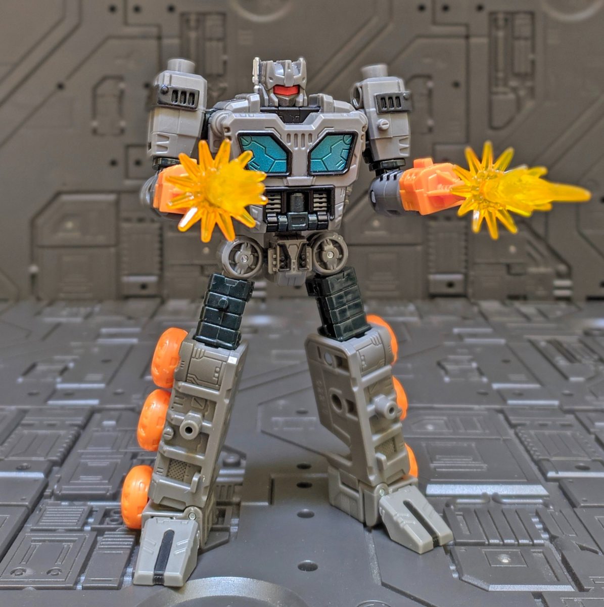 Foto Reseña: Transformers War For Cybertron Earthrise WFC-E35 Deluxe ...