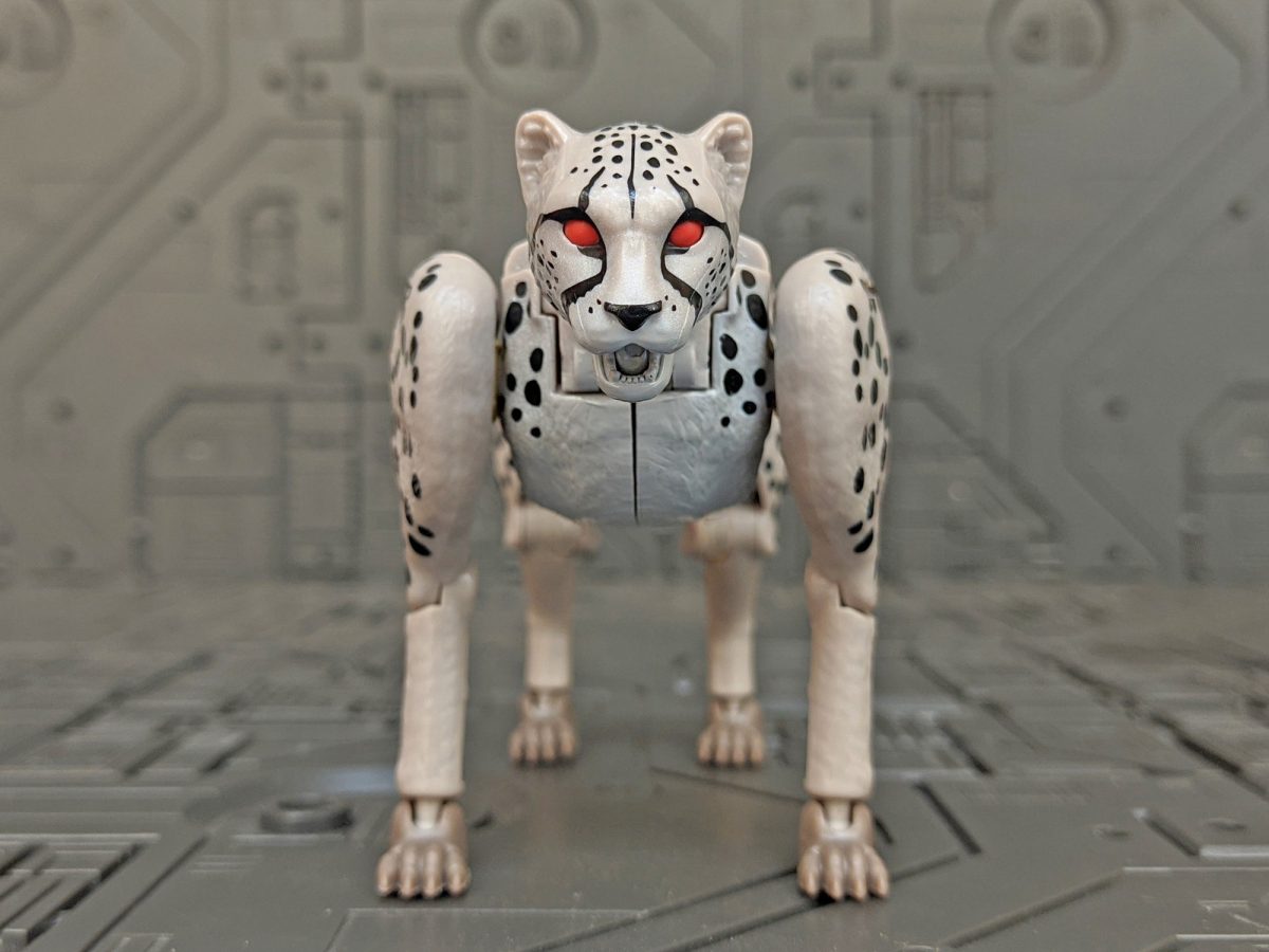 Foto Reseña: Transformers Legacy Deluxe Class Nightprowler (Walmart ...