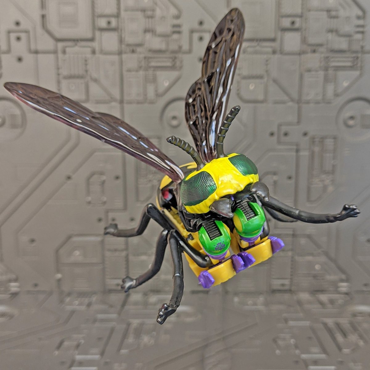 Foto Reseña: Transformers Legacy Deluxe Class Buzzsaw (Walmart ...