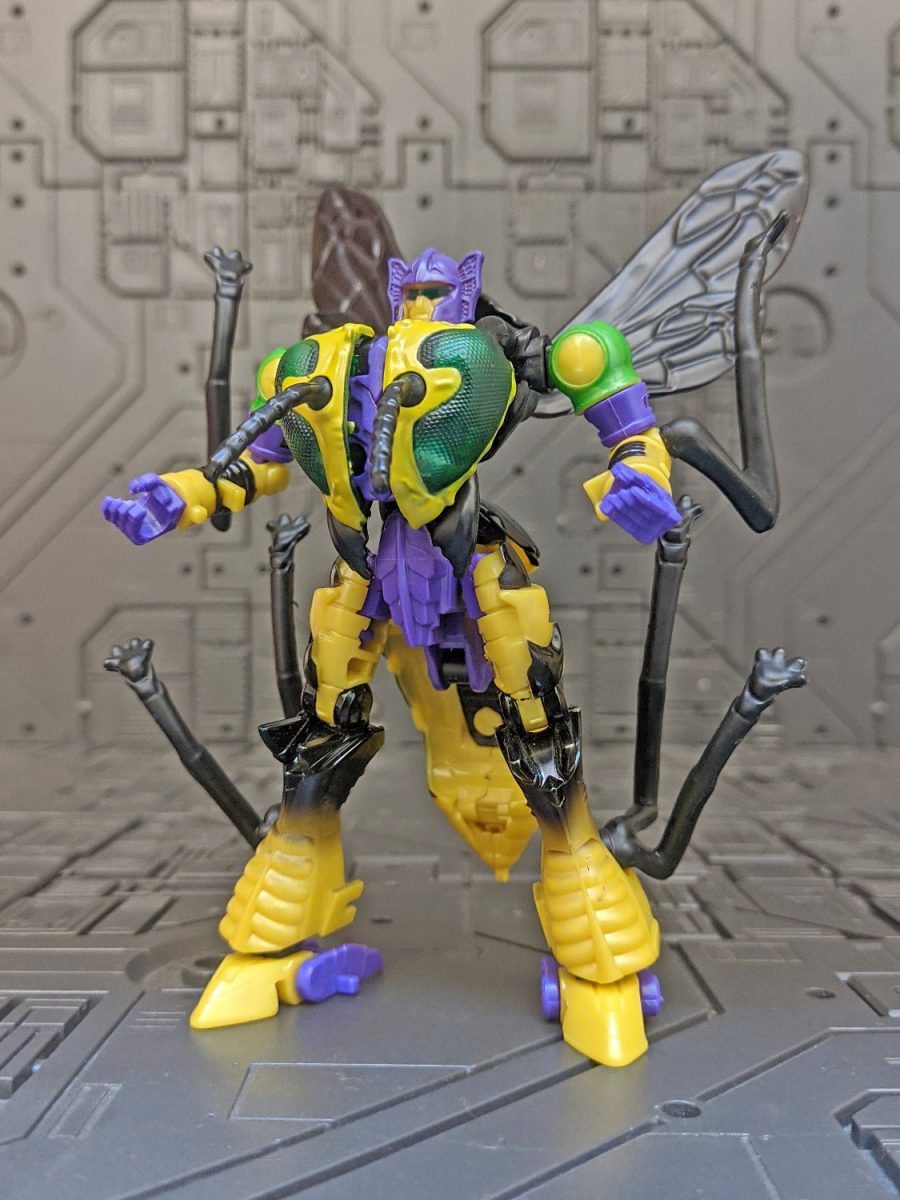 Foto Reseña: Transformers Legacy Deluxe Class Buzzsaw (Walmart ...