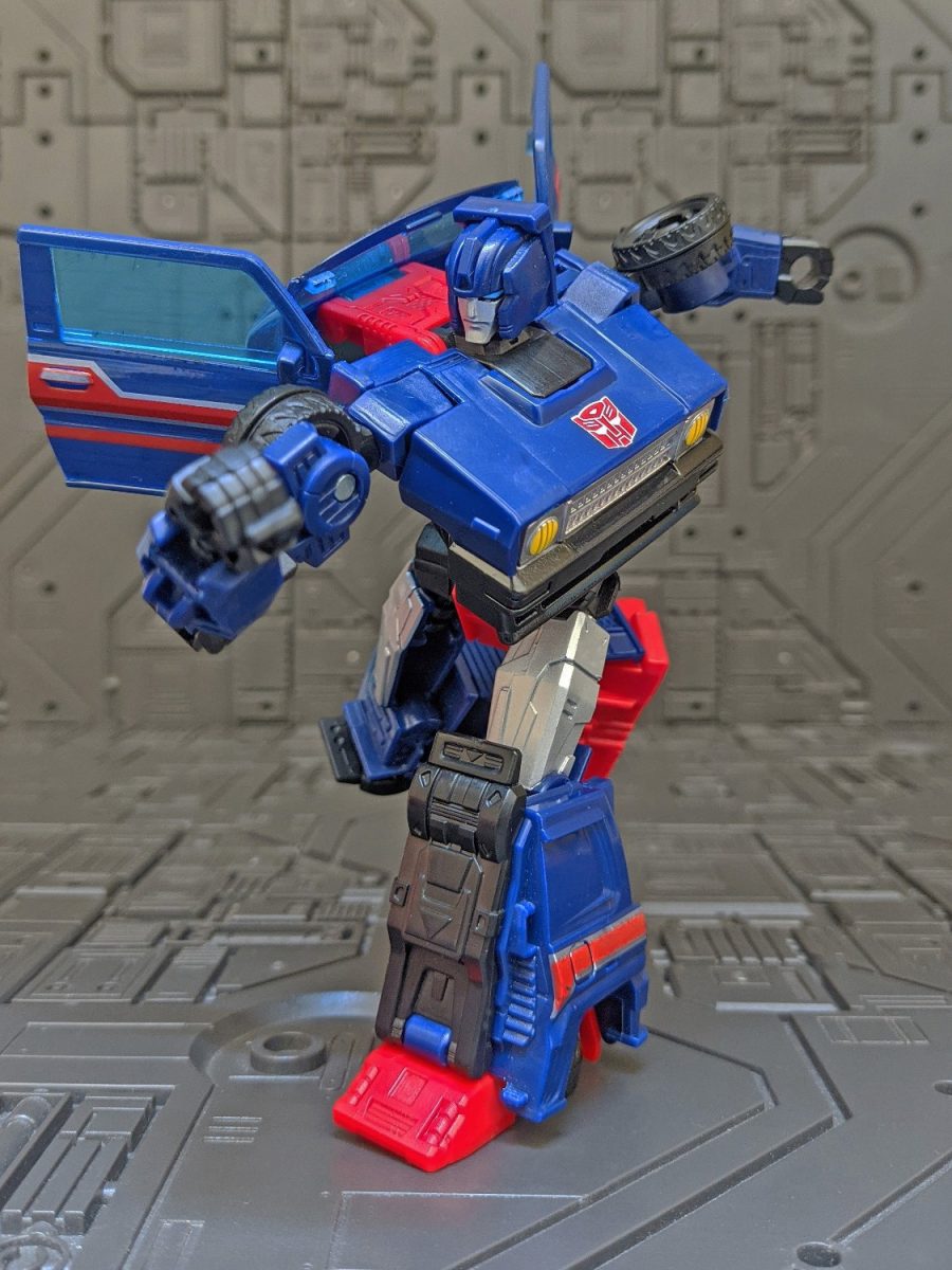 Foto Reseña: Transformers Legacy Deluxe Class Skids – Cybertron 21