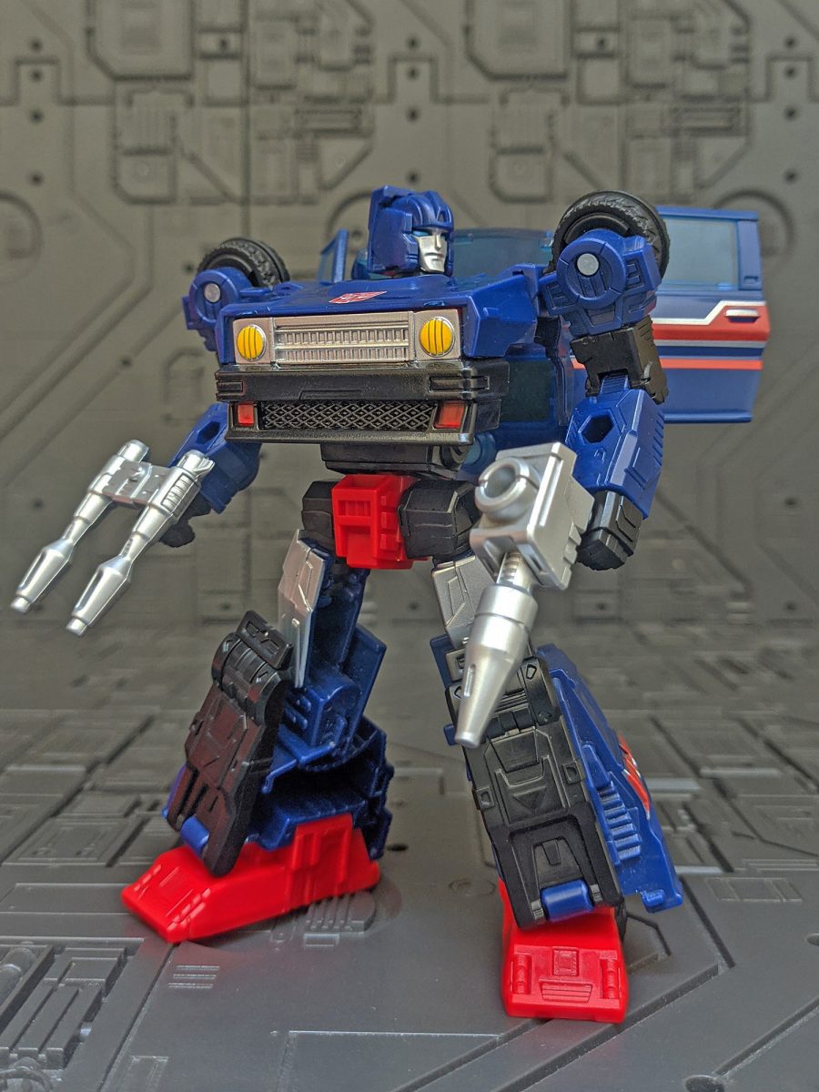 Foto Reseña: Transformers Legacy Deluxe Class Skids – Cybertron 21