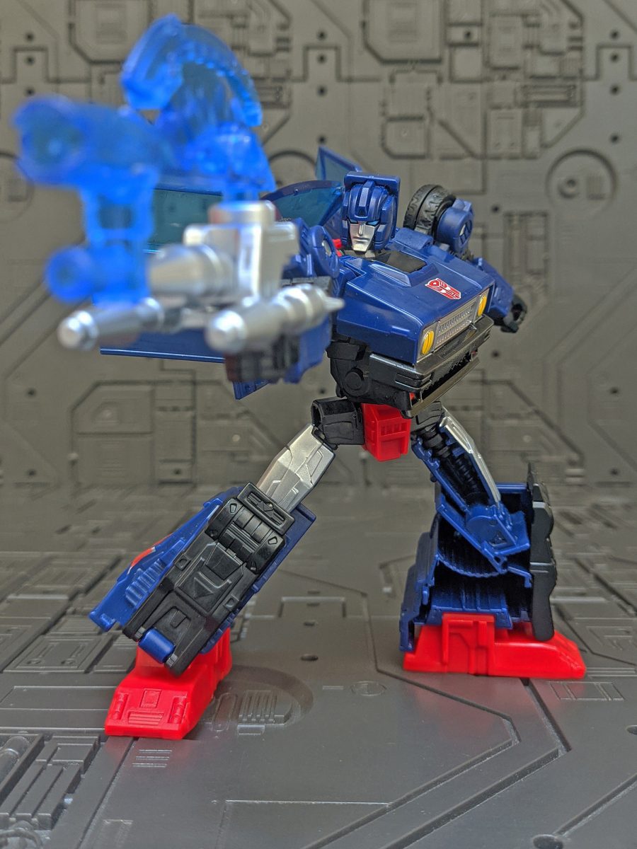 Foto Reseña: Transformers Legacy Deluxe Class Skids – Cybertron 21