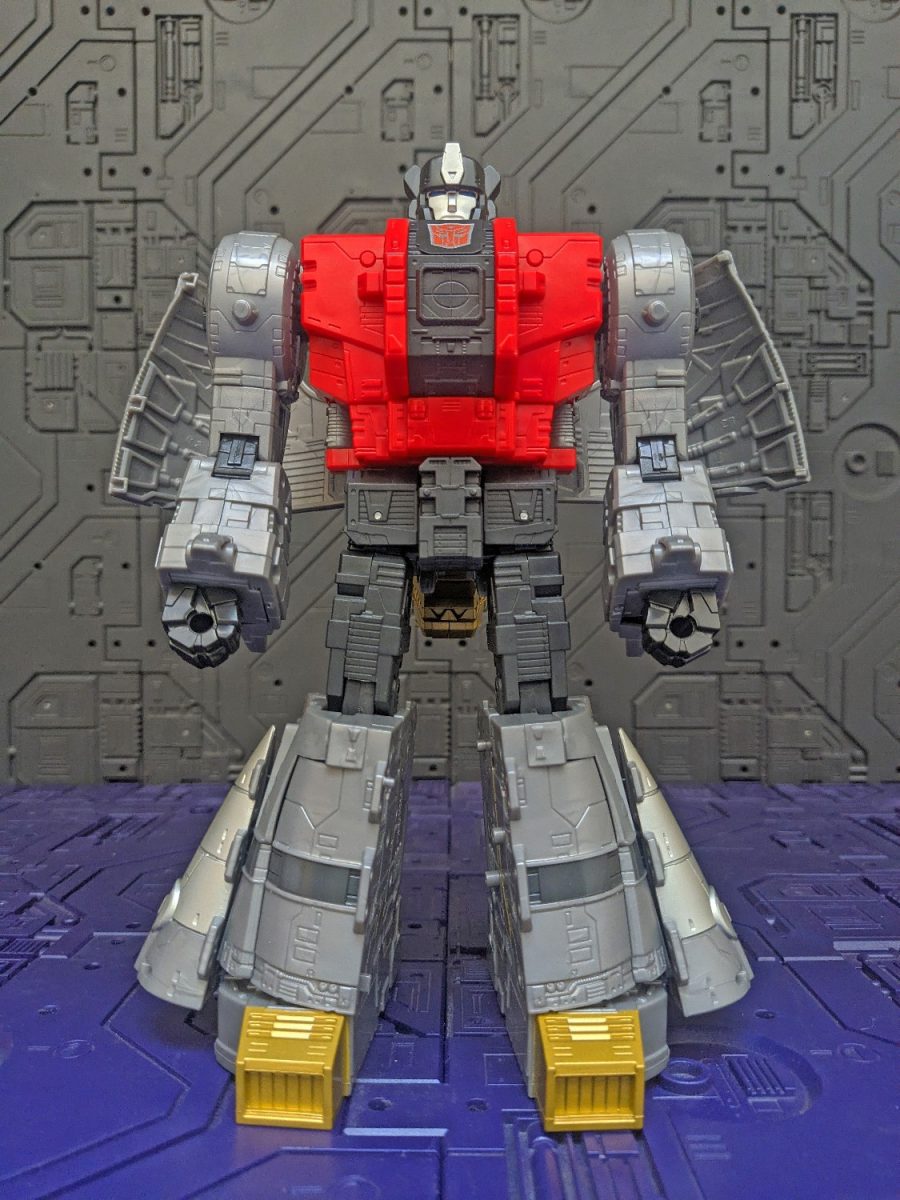 Foto Reseña: Trasformers Studio Series SS-89 Leader Class Dinobot Sludge – Cybertron 21