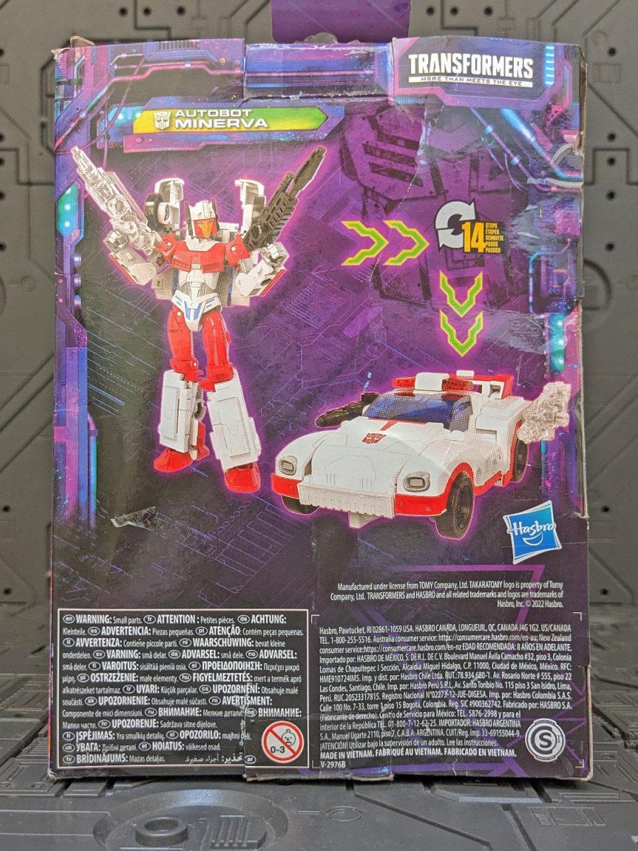 Foto Reseña: Transformers Legacy Deluxe Class Minerva – Cybertron 21