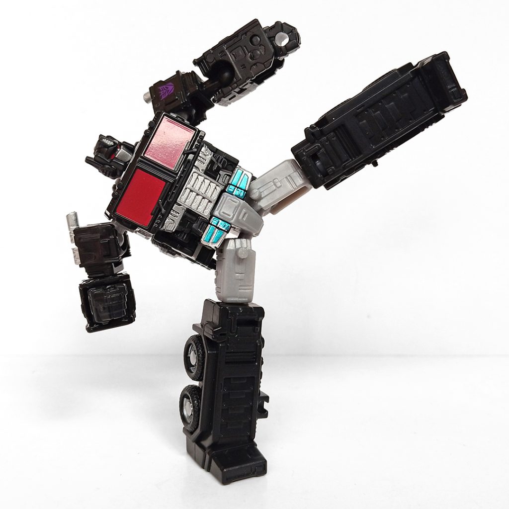 Foto Reseña: Legacy: Evolution Core Class Nemesis Prime – Cybertron 21