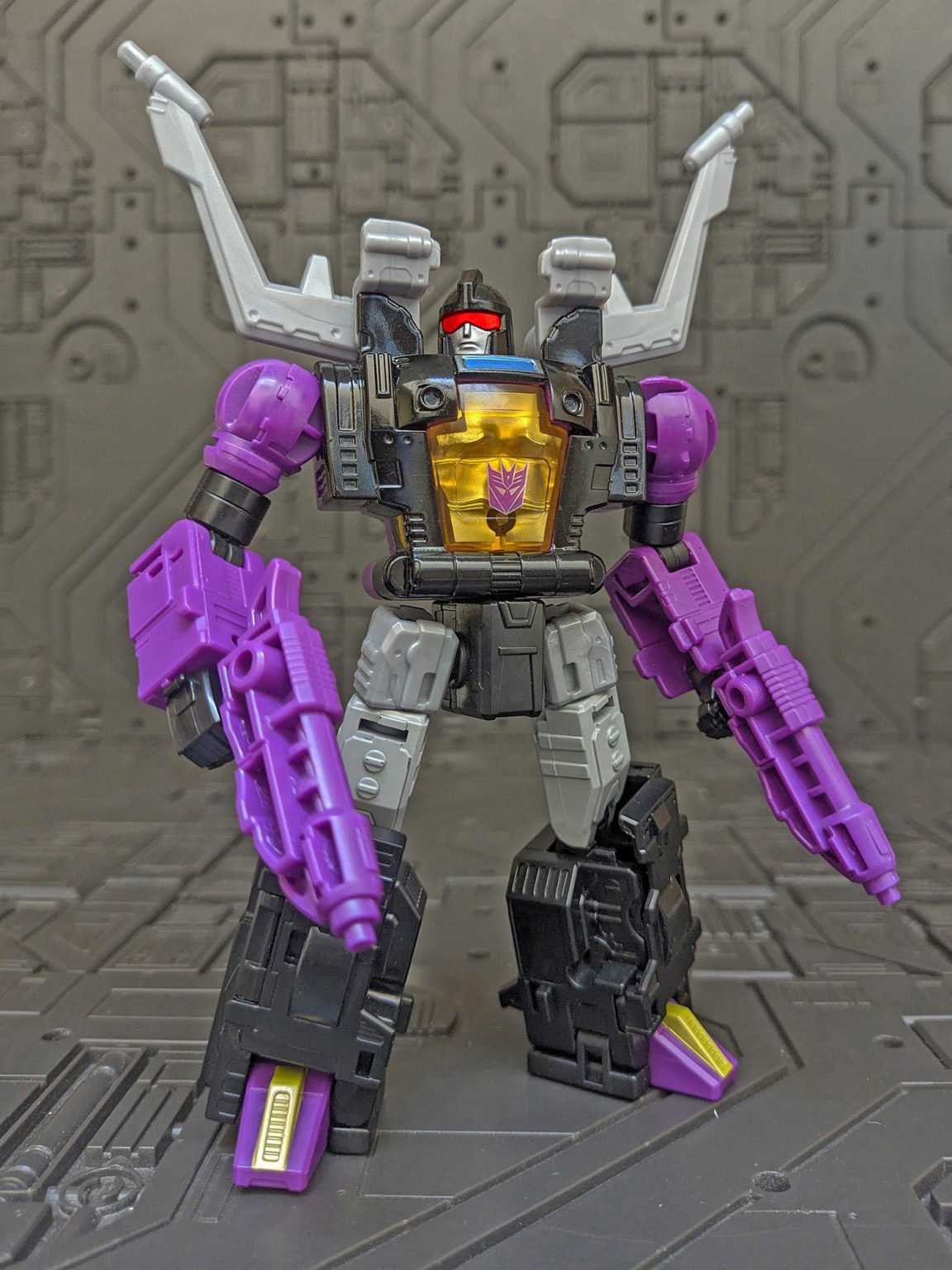 Foto Reseña: Transformers Legacy Evolution Deluxe Class Insecticon ...