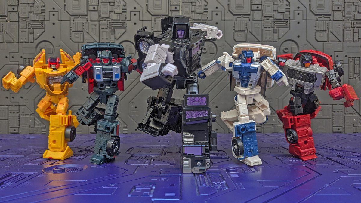 Foto Reseña: Transformers Legacy Menasor – Cybertron 21