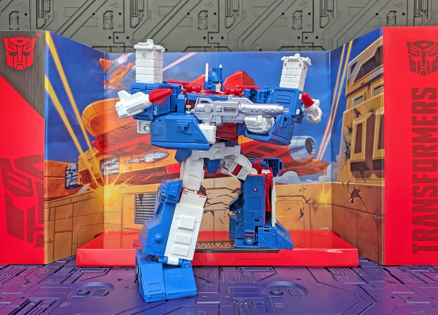 Foto Reseña: Transformers Studio Series 86 Commander Class Ultra Magnus ...