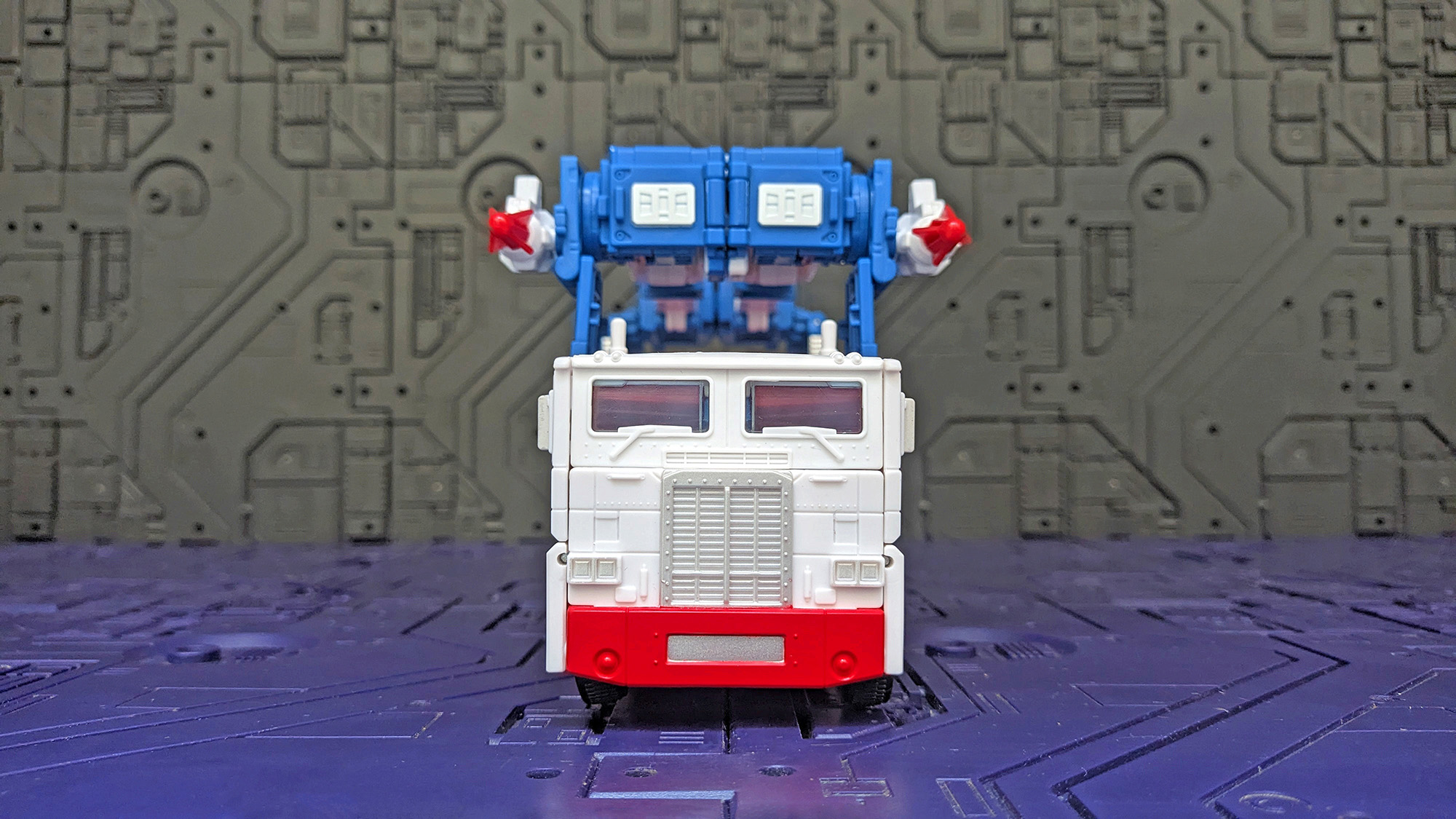 Foto Reseña: Transformers Studio Series 86 Commander Class Ultra Magnus ...
