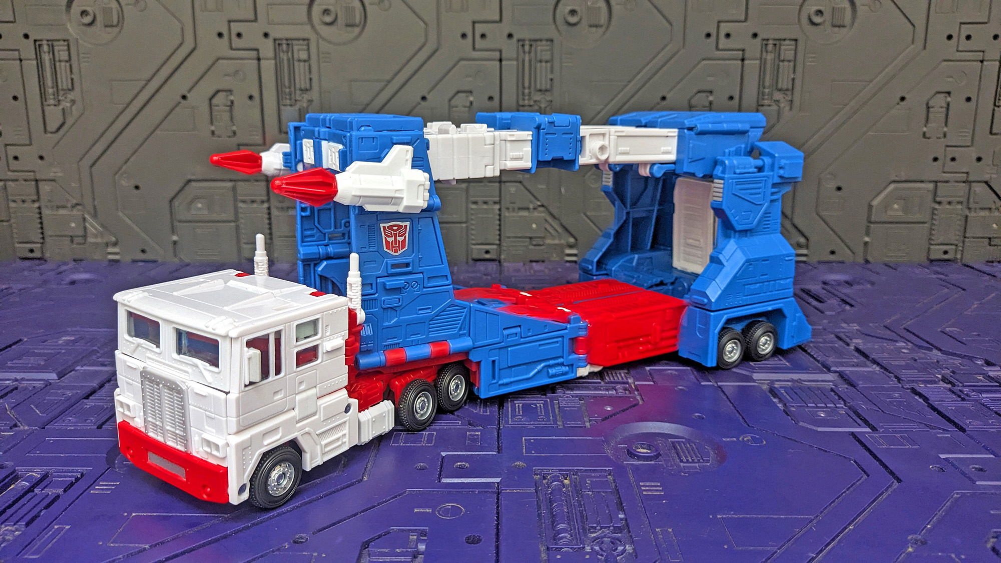 Foto Reseña: Transformers Studio Series 86 Commander Class Ultra Magnus ...