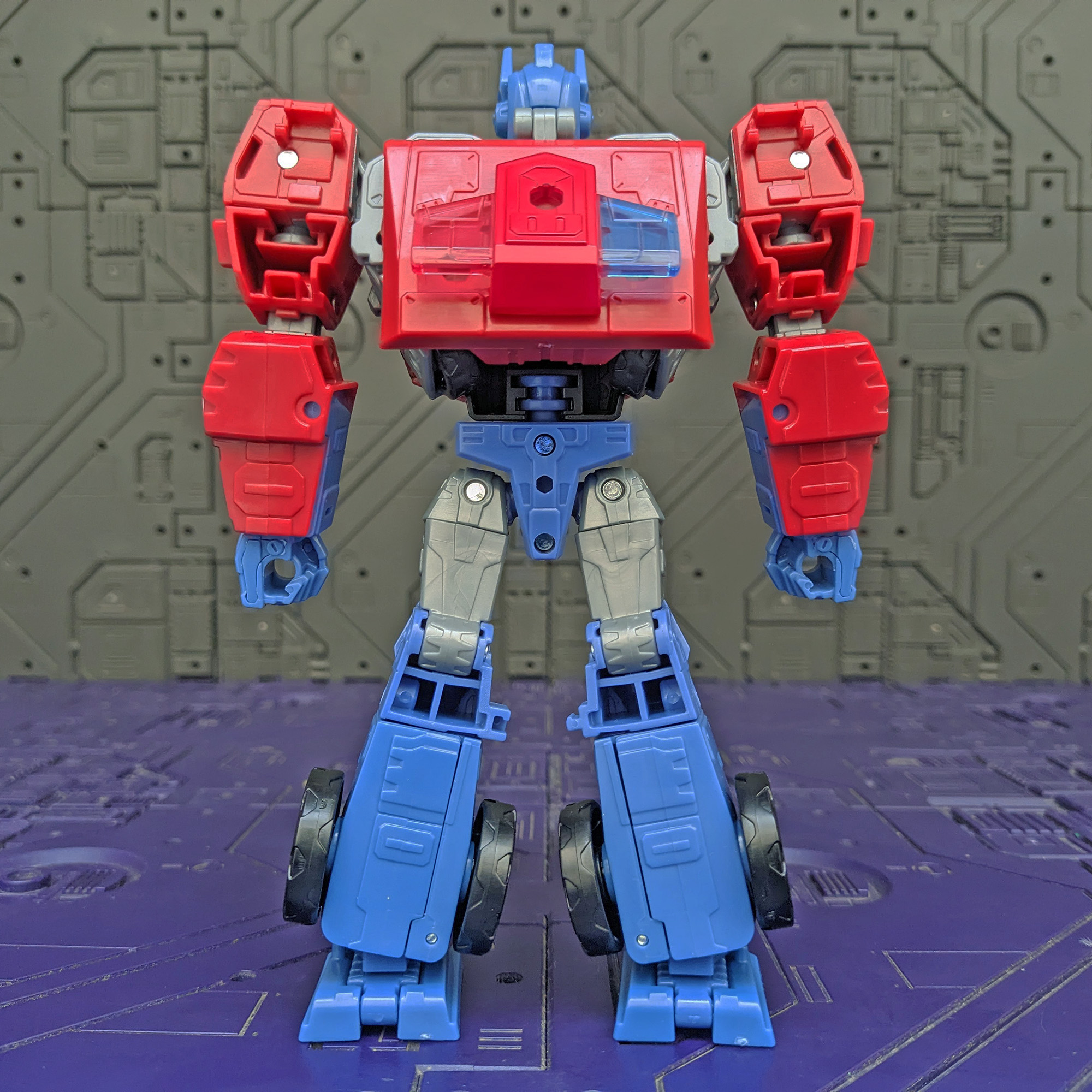 Foto Reseña: Transformers Legacy United Voyager Class Animated Universe ...