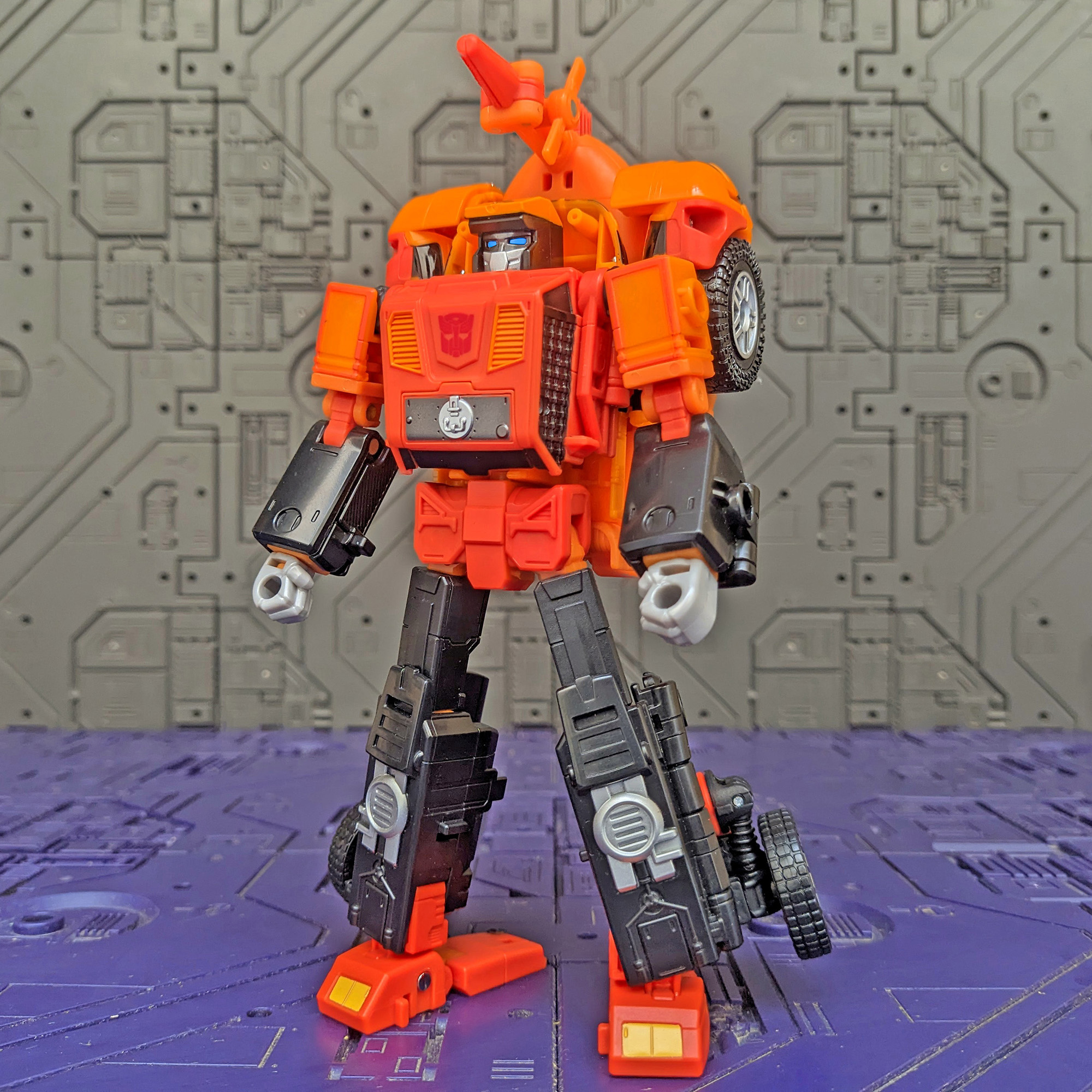 Foto Reseña: Transformers Legacy United Leader Class G1 Universe ...