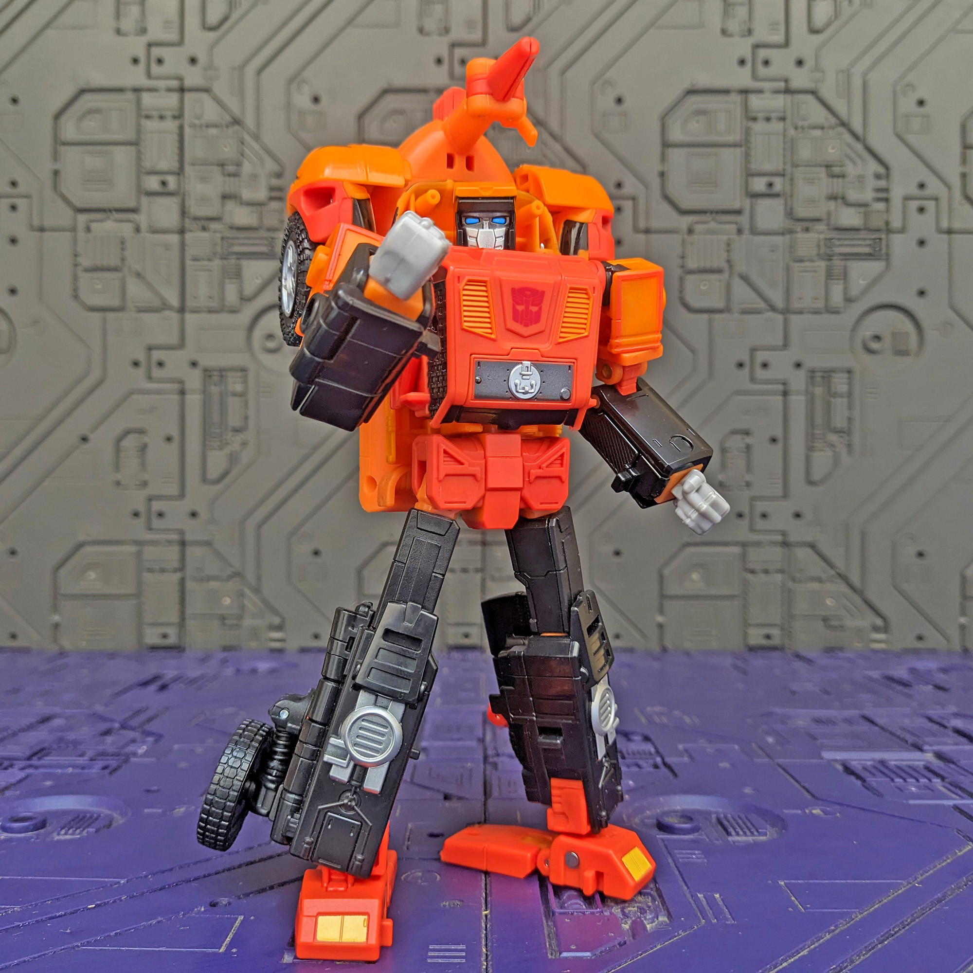Foto Reseña: Transformers Legacy United Leader Class G1 Universe ...