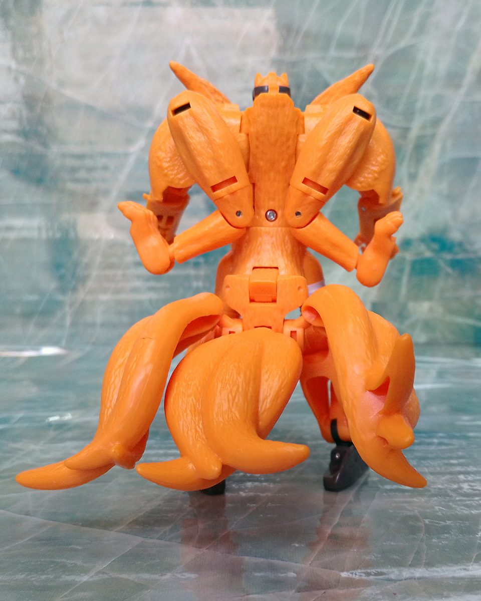 Foto Reseña: Transformers Collaborative: Naruto x Transformers – Kurama ...
